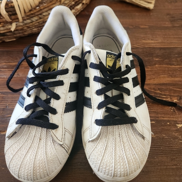 adidas | Shoes | Kids Shell Toe Adidas | Poshmark